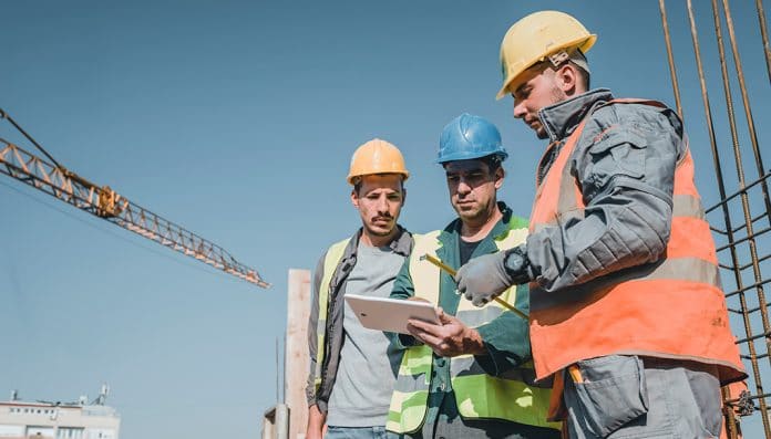 Leiharbeit, Zeitarbeit & Arbeitnehmerüberlassung: Ein Dreiecksverhältnis