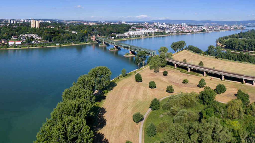 Die 10 größten Unternehmen im Rhein-Main Gebiet | Top 10 Arbeitgeber